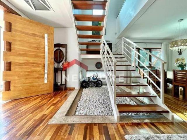 Casa de condomínio em Rua Jupi Chácara das Paineiras Carapicuíba/SP