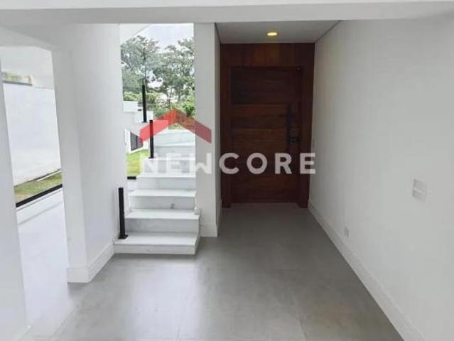 Casa de condomínio em Rua Jair Rodrigues de Oliveira Jardim Colibri Embu das Artes/SP