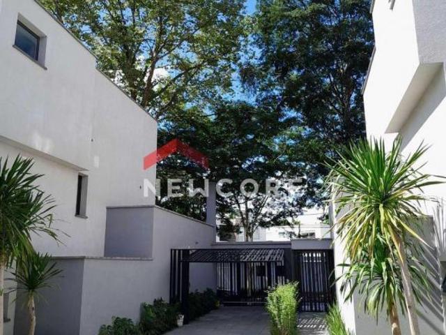 Casa de condomínio em Rua José Gambarini Jardim Cordeiro São Paulo/SP