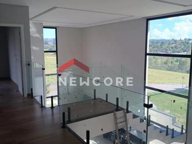 Casa de condomínio em Rua Prosecco Residencial Colinas Caçapava/SP