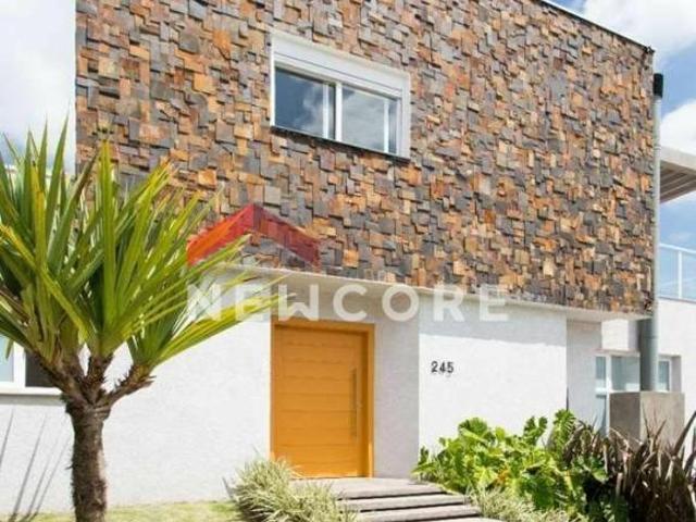 Casa de condomínio em Rua Rúben Dario Almonacid Granja Viana Cotia/SP