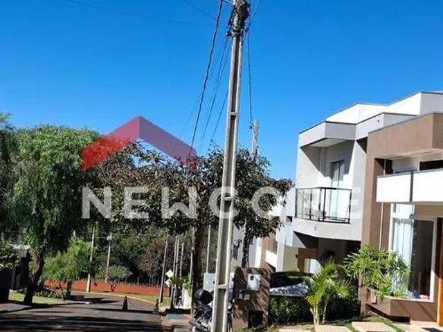 Casa de condomínio em Rua Senhorinha Ferreira de Souza Heimtal Londrina/PR
