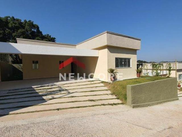 Casa de condomínio em Rua Uruana Chácara dos Junqueiras Carapicuíba/SP