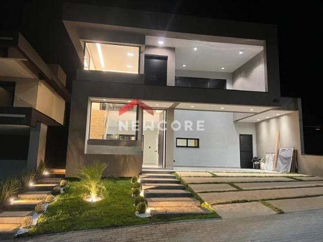 Casa de condomínio em Rua Verdejo Residencial Colinas Caçapava/SP