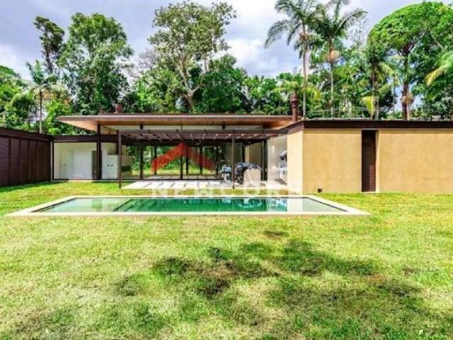 Casa de condomínio em Rua Visconde de Porto Seguro Jardim dos Estados São Paulo/SP