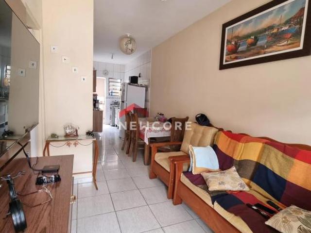 Casa de condomínio em Travessa Manoel Libanio de Amorim Massaguaçu Caraguatatuba/SP