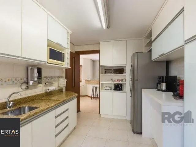 Casa de Condomínio em Tristeza