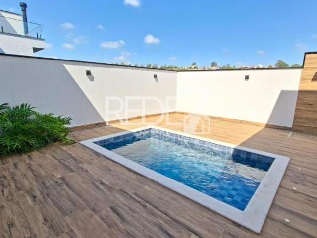 Casa de condomínio em Valinhos SP: 3 quartos, 2 salas, 5 banheiros, 4 vagas de garagem, piscina