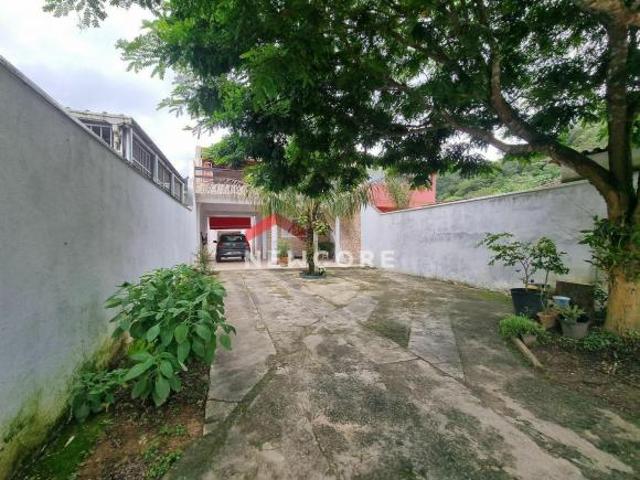 Casa de condomínio em Viela Dez Verde Mar Caraguatatuba/SP