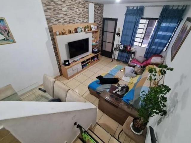 Casa de Condomínio em Vila Campestre com 57m²!