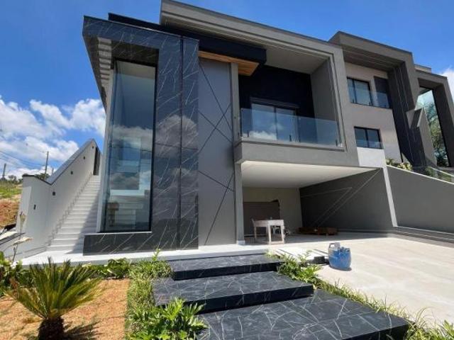 CASA DE CONDOMINIO FECHADO com 430 m² e 3 Suites à venda no Condominio Reserva Santa Anna.