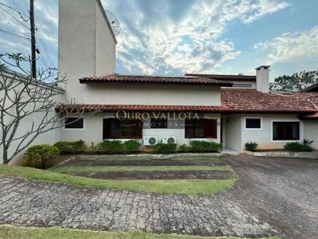 Casa de condomínio fechado em Atibaia