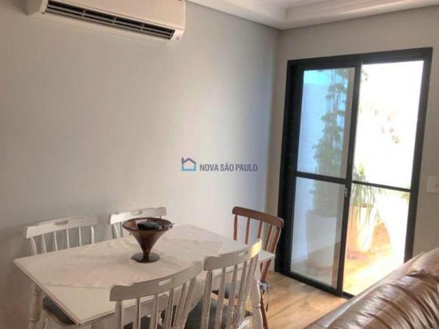 Casa de condomínio fechado, nas imediações do metrô Saúde, Shopping Plaza sul!
