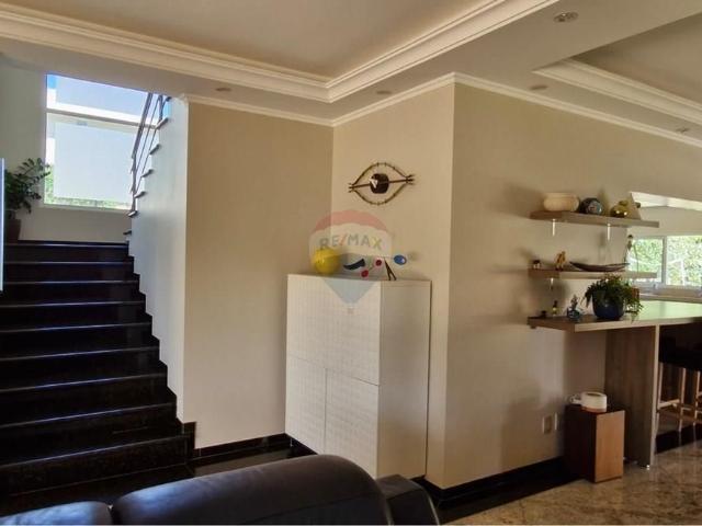 Casa de Condomínio Luxuosa para locação em Joapiranga, Valinhos/SP