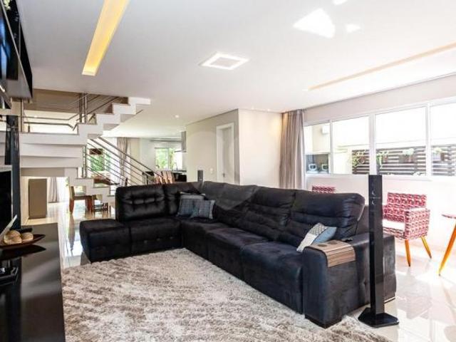 CASA DE CONDOMÍNIO NO CAMPO COMPRIDO COM 4 QUARTOS 3 SUÍTES 5 Bhs. 4 VAGAS