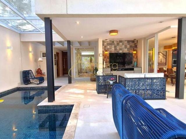 Casa de condomínio no Brooklin com piscina e área gourmet