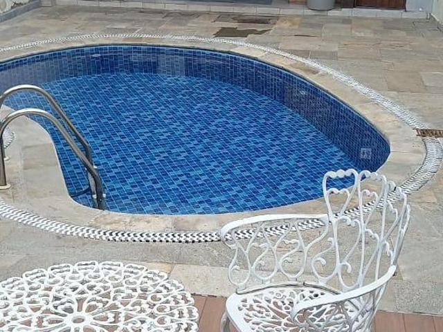 Casa de condomínio no Horto