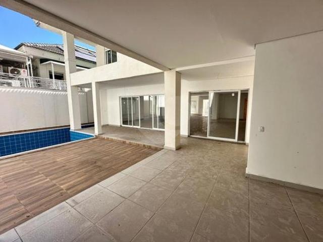 Casa de condomínio no Tucuruvi, 4 dormitórios, 4 suítes, 6 banheiros e 6 vagas