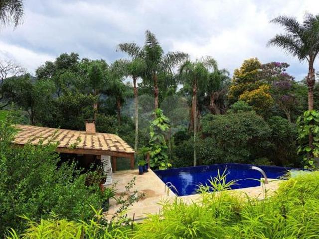 Casa de condomínio na Serra da Cantareira para venda