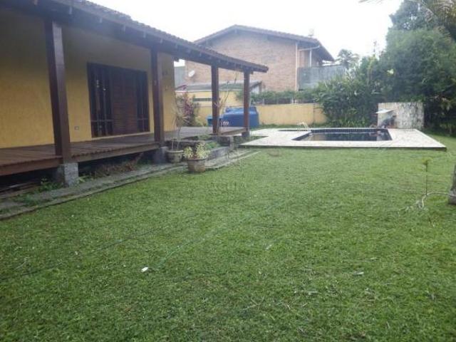 Casa de Condomínio na Praia Dura!