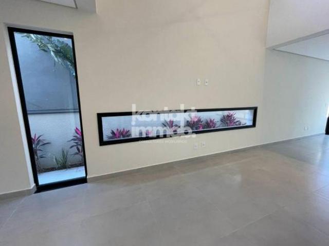 Casa de Condomínio Sobrado com 4 Quartos à Venda, Jardim Residencial Mont Blanc Sorocaba