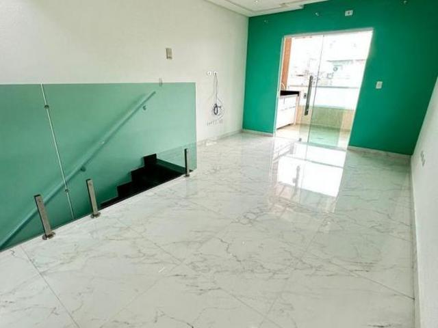 Casa de condomínio sobreposta no bairro Caiçara em Praia Grande SP