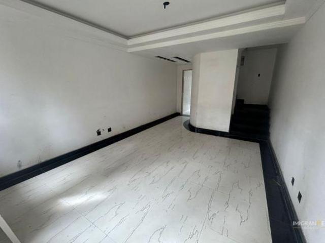 Casa de condomínio sobreposta no bairro Mirim em Praia Grande SP