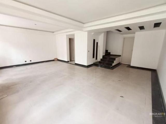Casa de condomínio sobreposta no bairro Mirim em Praia Grande SP