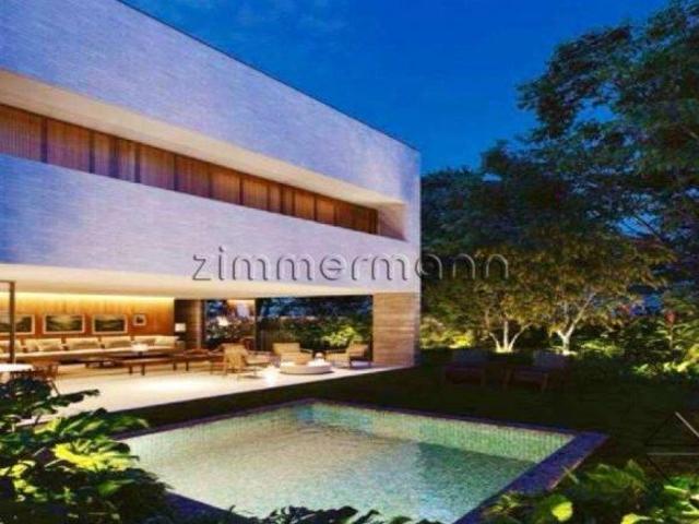 CASA DE CONDOMINIO SANTO AMARO 3 DORITÓRIOS 4 VAGAS
