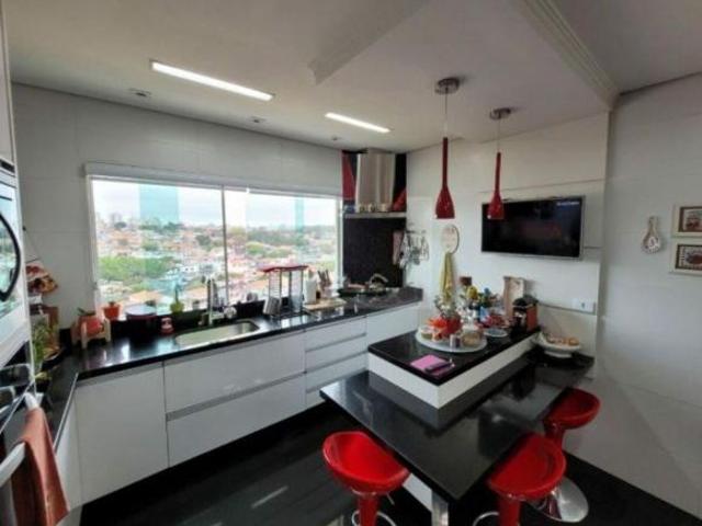 CASA DE CONDOMINIO SEM LAZER PEOXIMO DO METRO VILA SONIA SAO PAULO