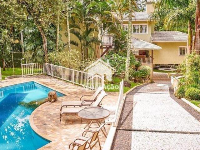 Casa de Condomínio para venda e aluguel em Caraguatá de 650.00m² com 4 Quartos, 4 Suites e 3 Garagen
