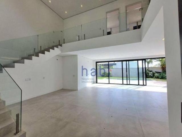 Casa de Condomínio para venda e aluguel em Alphaville Nova Esplanada 4 de 339.00m² com 4 Quartos, 4