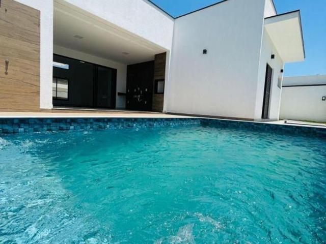 Casa de Condomínio para venda e aluguel em Alphaville Nova Esplanada 3 de 240.00m² com 3 Quartos, 3