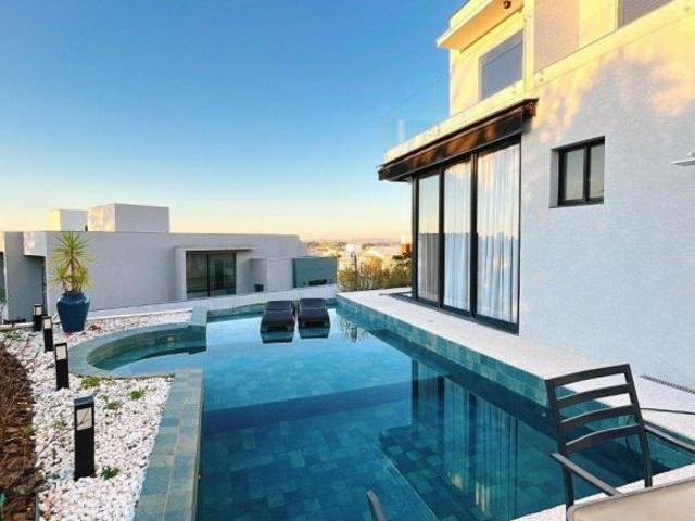 Casa de Condomínio para venda e aluguel em Alphaville Nova Esplanada de 401.00m² com 3 Quartos e 2 S