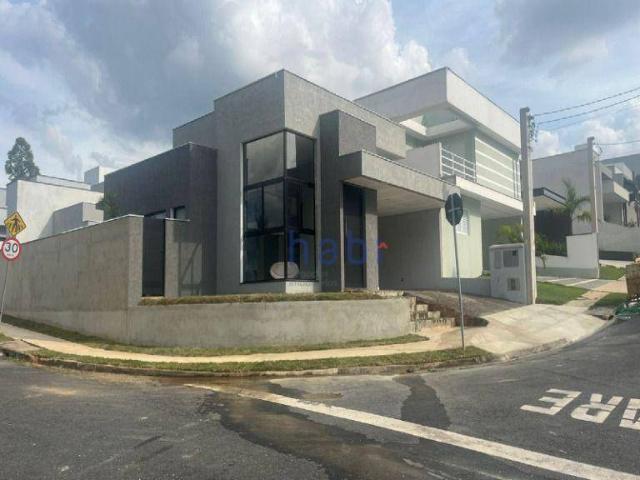 Casa de Condomínio para venda e aluguel em Aparecidinha em Sorocaba São Paulo de 196.00m² com 3 Quartos, 3 Suítes e 4 Garagens