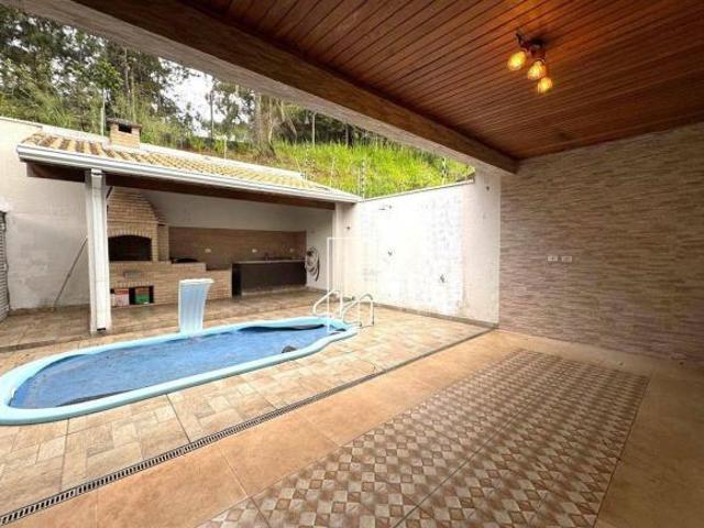 Casa de Condomínio para venda e aluguel em Granja Viana de 103.00m² com 3 Quartos, 1 Suite e 2 Garag