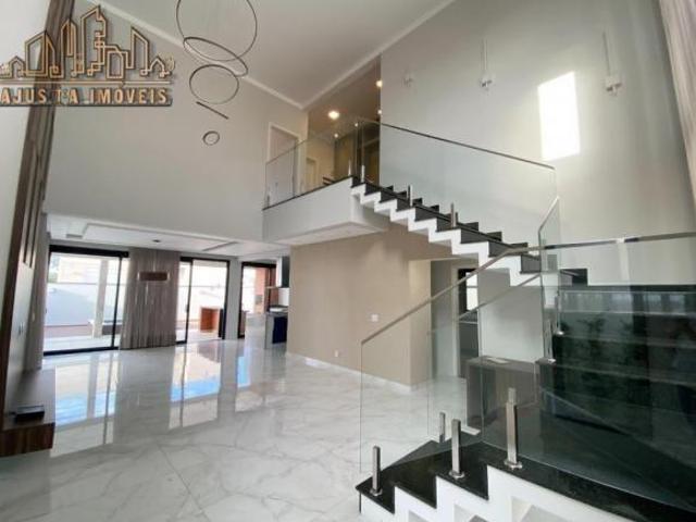 Casa de Condomínio para venda e aluguel em Green Valley de 261.00m² com 3 Quartos, 3 Suites e 4 Gara