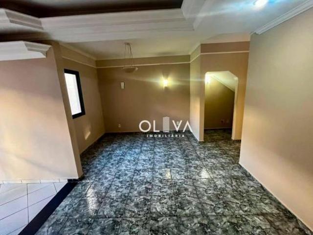 Casa de Condomínio para venda e aluguel em Higienópolis de 100.00m² com 3 Quartos, 1 Suite e 2 Garag
