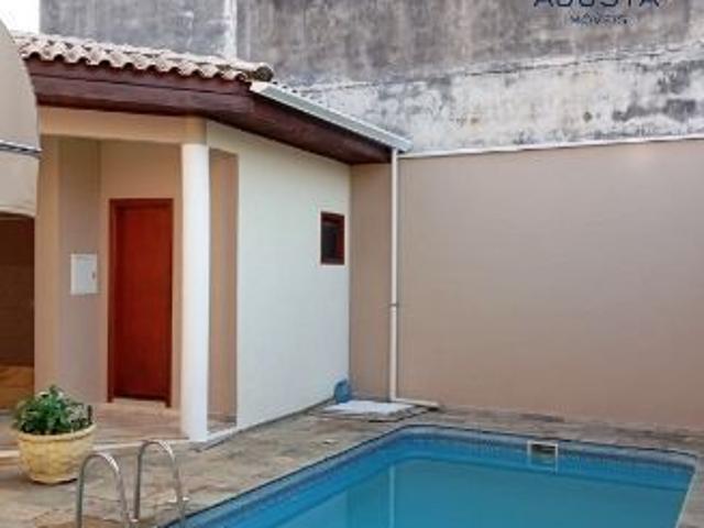 Casa de Condomínio para venda e aluguel em Iporanga em Sorocaba São Paulo de 290.00m² com 4 Quartos, 3 Suítes e 4 Garagens