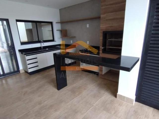 Casa de Condomínio para venda e aluguel em Jardim Recanto Das Águas de 204.00m² com 3 Quartos, 3 Sui