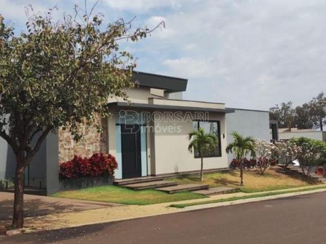 Casa de Condomínio para venda e aluguel em Jardim Salto Grande de 251.00m² com 3 Quartos, 3 Suites e