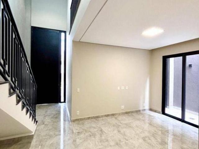 Casa de Condomínio para venda e aluguel em Jundiai de 150.00m² com 3 Quartos, 3 Suites e 4 Garagens