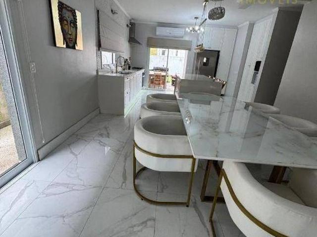 Casa de Condomínio para venda e aluguel em Morada Dos Pinheiros aldeia Da Serra de 282.00m² com 3