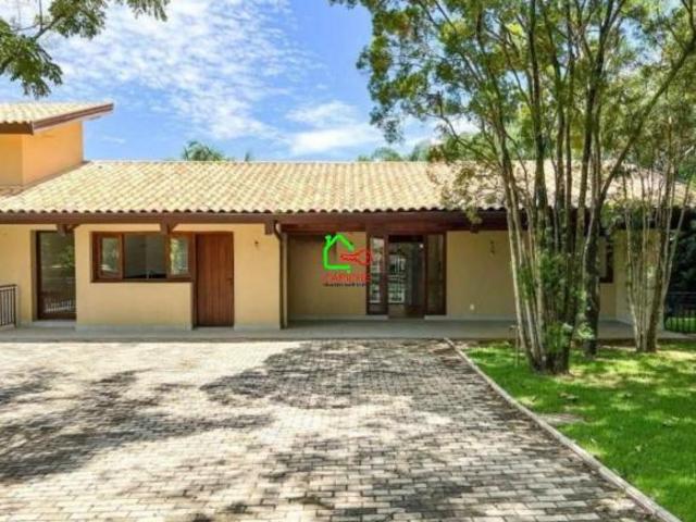 Casa de Condomínio para venda e aluguel em Marambaia de 416.00m² com 4 Quartos, 4 Suites e 8 Garagen