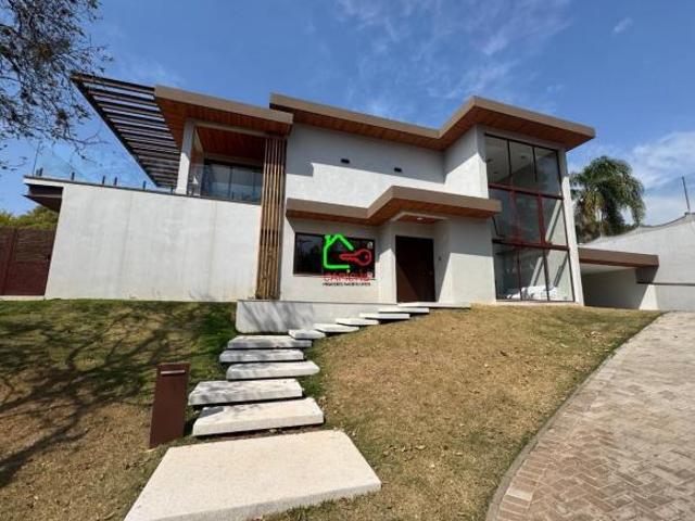 Casa de Condomínio para venda e aluguel em Marambaia de 432.00m² com 4 Quartos, 4 Suites e 7 Garagen
