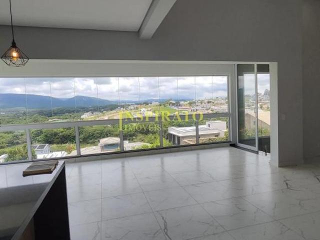 Casa de Condomínio para venda e aluguel em Medeiros de 273.00m² com 3 Quartos, 1 Suite e 4 Garagens
