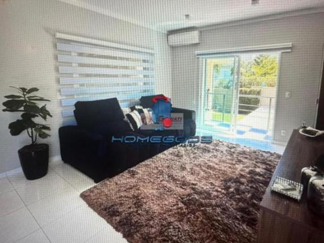 Casa de Condomínio para venda e aluguel em Santa Úrsula de 236.00m² com 3 Quartos, 3 Suites e 4 Gara