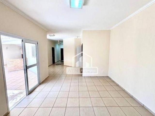 Casa de Condomínio para venda e aluguel em Parque Residencial Damha de 260.00m² com 3 Quartos, 3 Sui