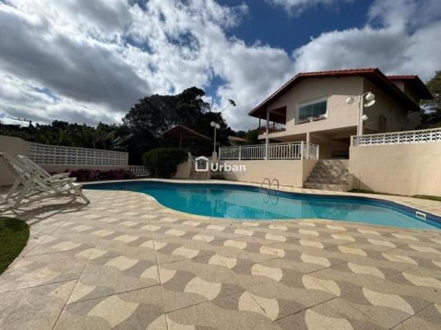 Casa de Condomínio para venda e aluguel em Terra Nobre de 400.00m² com 3 Quartos, 3 Suites e 6 Garag