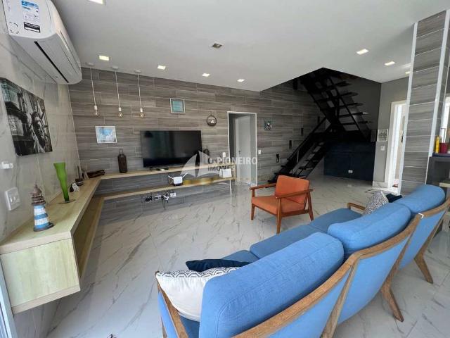 Casa de condomínio para venda e locação anual, em Juquehy!